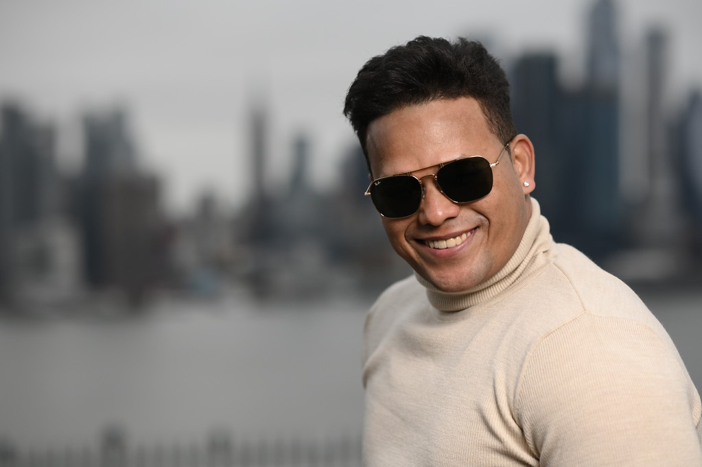 Alejandro Hernández «El Galán de la música típica»-Reseña Biográfica ...