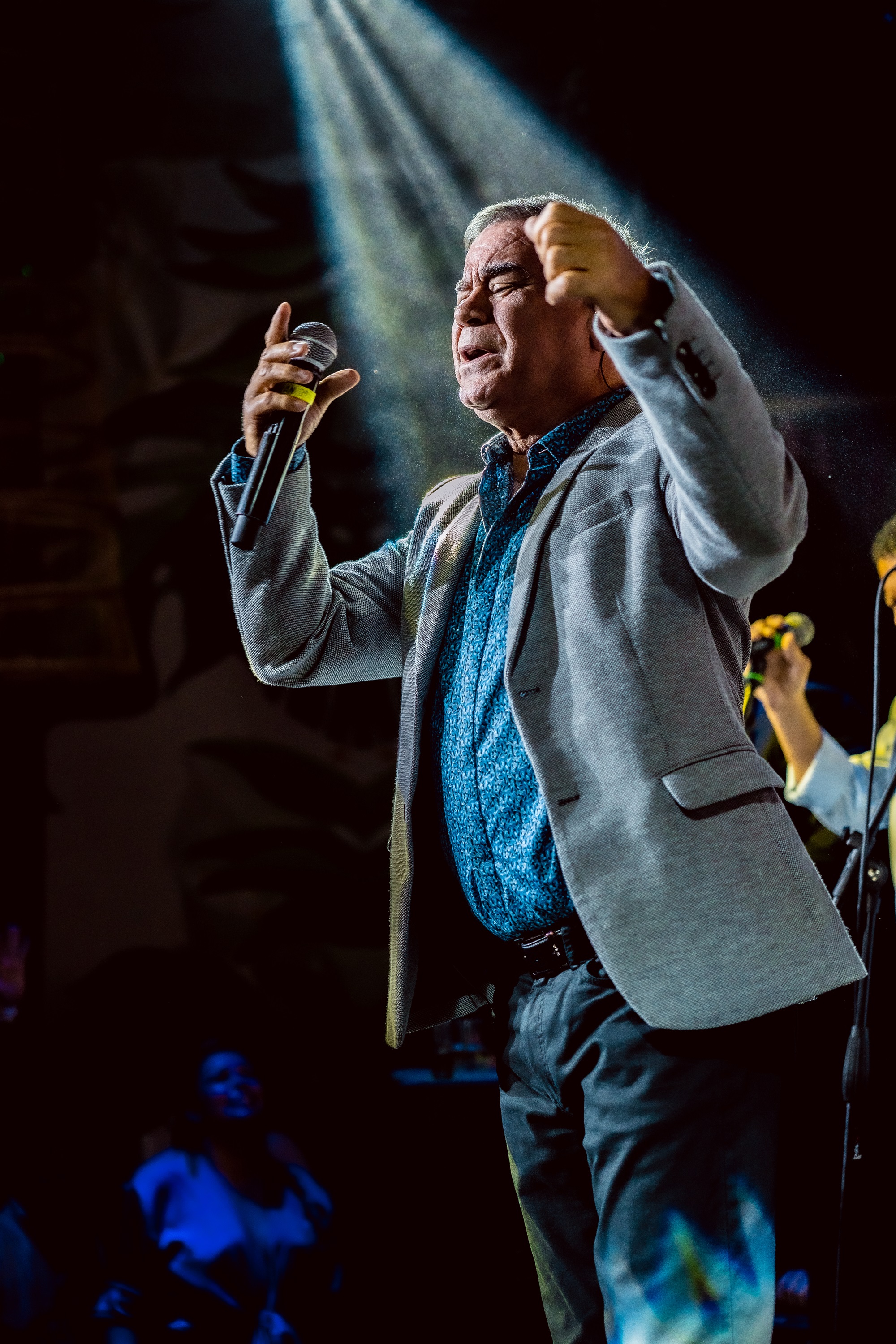 Iván Villazón, cantó, gustó y llenó en Bogotá – Estampas Vallenatas